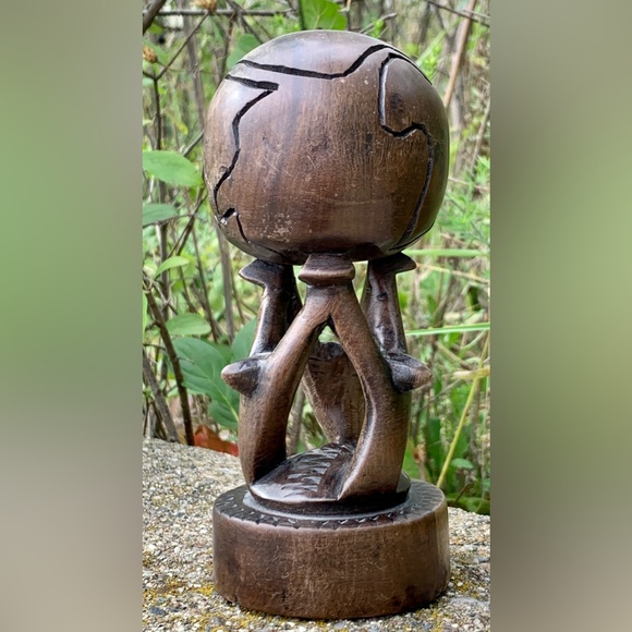 Art | Vintage Hand Carved African Heritage Unity World Globe Statuette ...
